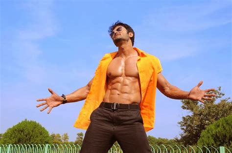 Sudheer Babu Six Pack Stills In Aadu Magadraa