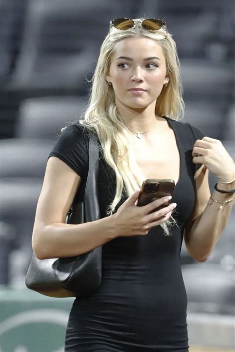 Olivia Dunne At St Louis Cardinals Vs Pittsburgh Pirates Game At Pnc