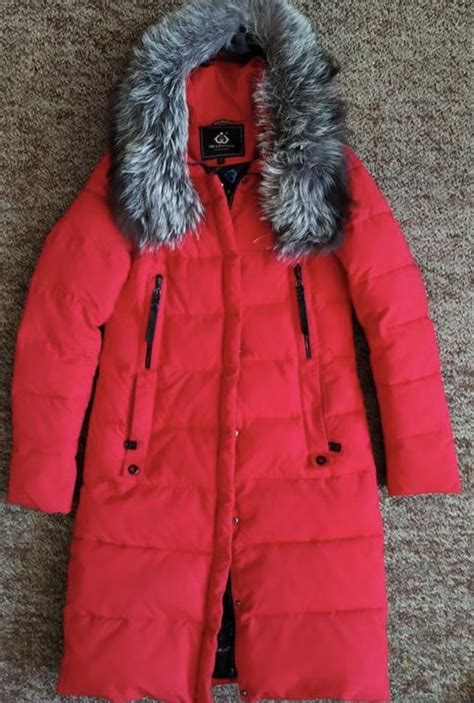 Шикарный пуф — цена 1030 грн в каталоге Пуховики Купить женские вещи по доступной цене на Шафе