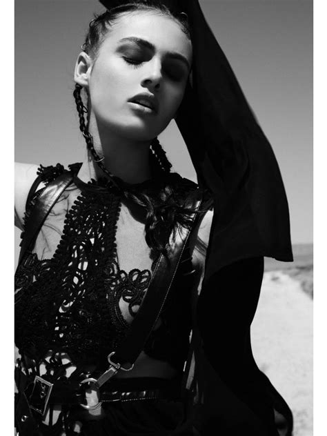 Sera Mann 960×1281 Beautiful Face Serum Beautiful