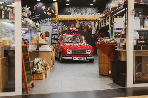 공개 시장 기이한 가게 뉴잉글랜드 마켓 데 루카의 시장 도시 쇼핑 도시 시장 도시 풍경 도시의 도시의 삶 동네