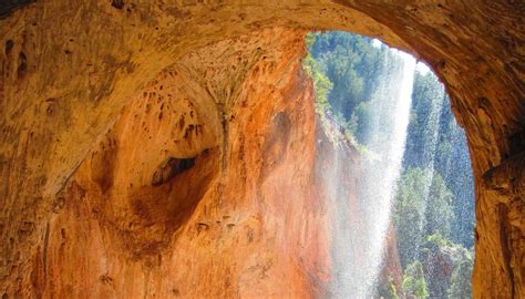 Tonto Natural Bridge State Park
