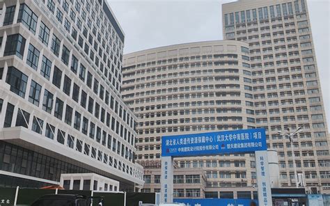 武汉大学中南医院医用气体系统安装工程 服务案例 医用气体系统 医用中心供氧系统 医院医气管道系统工程设计安装 康护供氧系统 主营业务医用气体