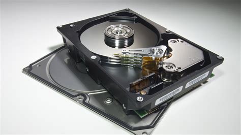 Las 8 Características Más Importantes De Un Disco Duro