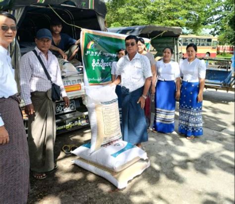 ကျောက်တန်းမြို့နယ်၌ အထွက်တိုးမျိုးစပါးများအား မြို့နယ်သမဝါယမအသင်းစု အသင်းသားတောင်သူများထံ ထောက