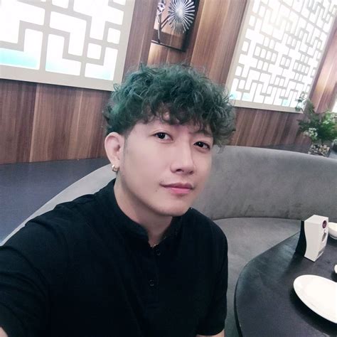 Renniel Escort Philippines Filipino Male Escort In Manila