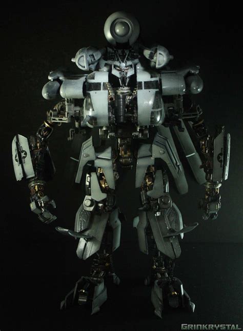 Blackout And Grindor Transformers