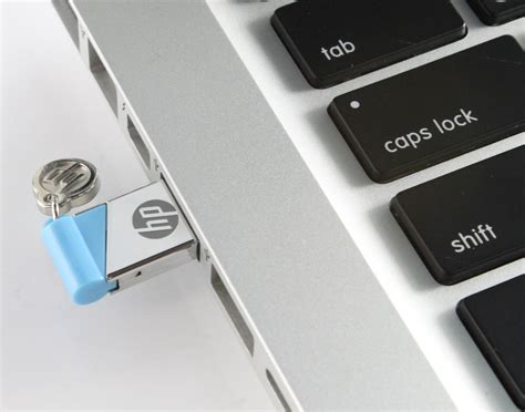 Pny Releases The Slim And Stylish Hp V B Flash Drive Techpowerup