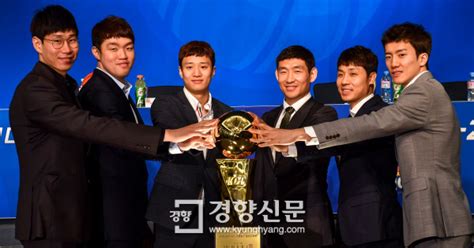 경향포토 프로농구 우승 트로피는 어디로
