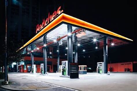 피치스 첫 감성 주유소 ‘빙고점 부산 오픈 네이트뷰