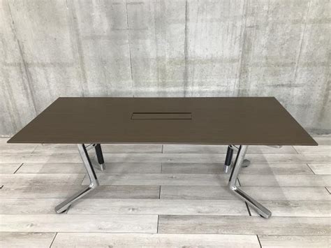 【中古】dd Dfp 219hw1 B17 イトーキ Itoki ミーティングテーブル（会議机） 397615 中古オフィス家具ならオフィスバスターズ