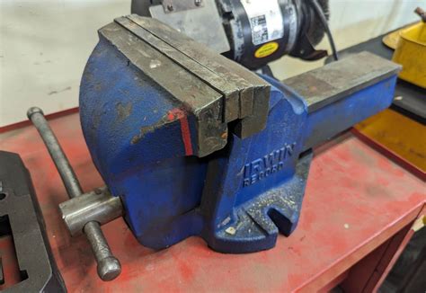 Irwin 8bench Vise