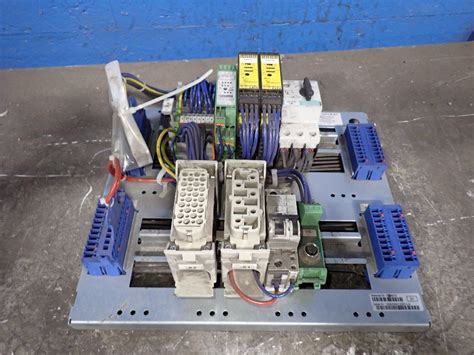 Used Electrical Component Hgr Industrial Surplus