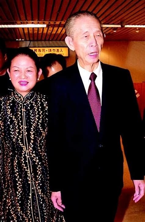 王永慶原配：6歲當童養媳，16歲出嫁，無兒無女，70億遺產被瓜分 每日頭條