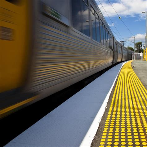 Qut Auslan Qut Science It And Maths