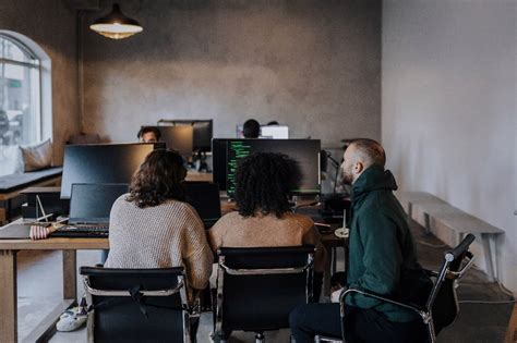 Bringing Ai To The Enterprise Ocis Latest Generative Ai Innovations