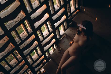 Dream小梦梦 on Twitter 隔着屏幕都能感受到我我蠢蠢欲动的荷尔蒙 有本事从屏幕里过来 欺负我呀 摄影 seseseyingshi Fengsiyuan