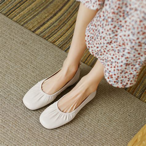 Women Solid Pleated Soft Flats Leather Shoes Retrosia Ballet Shoes