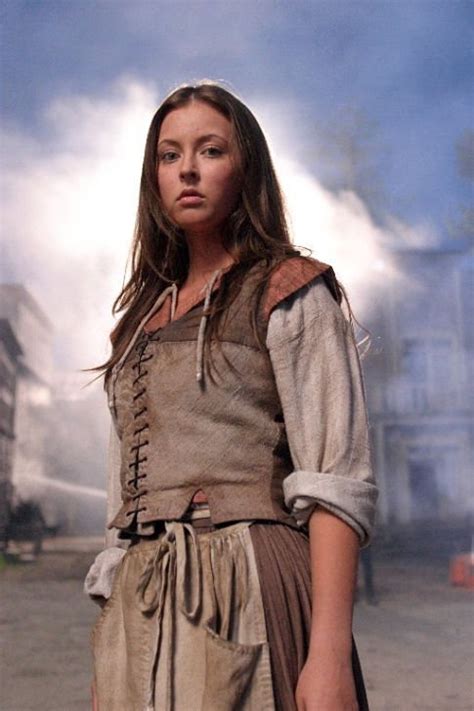Poze Katharine Isabelle Actor Poza 16 Din 28 Cinemagiaro