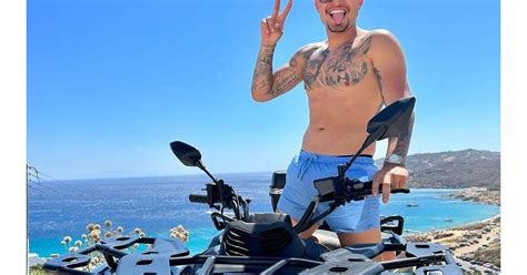 Mc Gui Chamou Nego Do Borel De Bundão E Chamou Para A Briga Purebreak