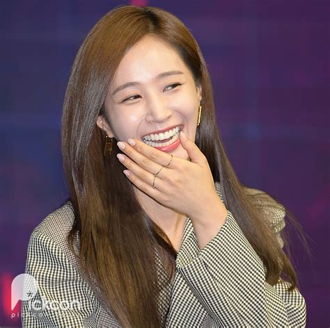 소녀시대 유리 청초한 미모→반전 예능퀸 [포토]