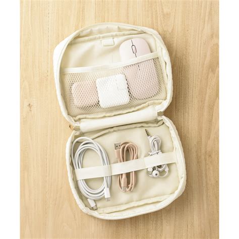 ︎台灣現貨 快速出貨 ︎ 日本連線 日本代購 3coins 配件小工具袋 蝦皮購物