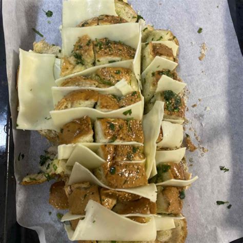 חלת גבינות אמהות מבשלות ביחד חלת גבינות אמהות מבשלות ביחד