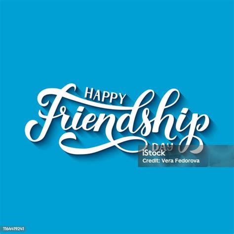 파란색 배경에 행복한 우정의 날 서예 손 문자 타이포그래피 포스터 배너 인사말 카드 전단지 Tshot 등을위한 템플릿을 쉽게 편집 할 수 있습니다 벡터 그림입니다 3차원