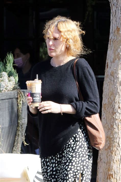 Rumer Willis Out For Iced Coffee In Los Angeles 10052022 Hawtcelebs