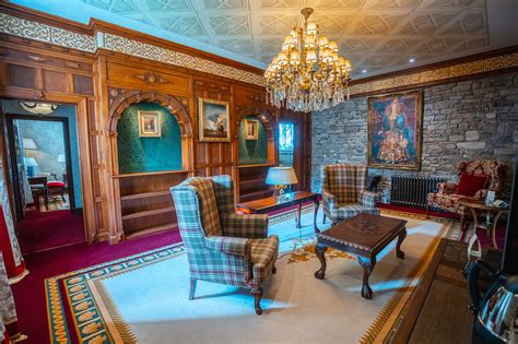 Thornbury Castle Stay Like A King At Henry Viiis Castle