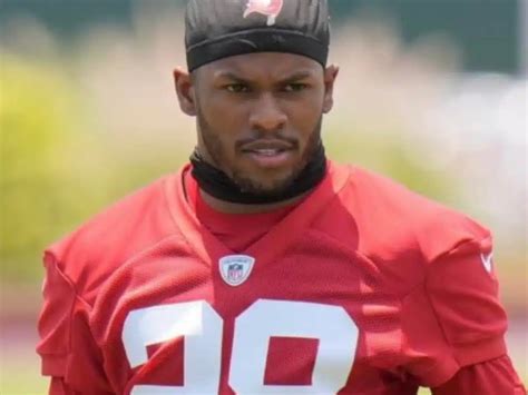 Shilo Sanders Goes Viral After Calling Out Dad Deions ‘cheap