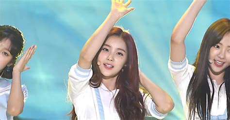 [md포토] 엘리스 소희 개미허리 노출