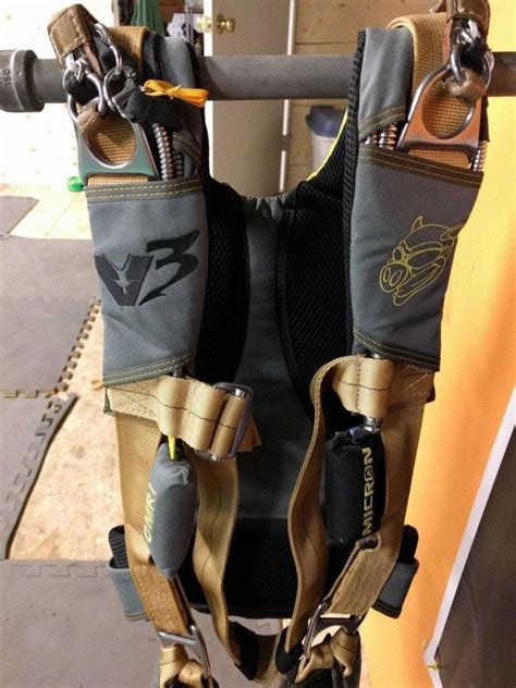 Upt Vector V3 Skydiving Container Parafunalia