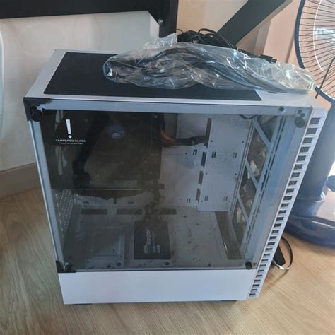 컴퓨터 본체팔아요그래픽카드 당근 중고거래