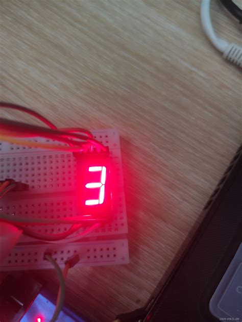 13 [stm32]从原理开始，带你驱动单位数码管 stm32控制数码管显示电路 csdn博客