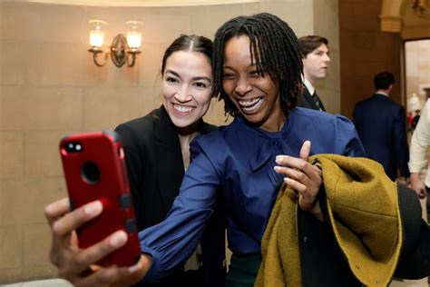 Alexandria Ocasio Cortezs Tips On Using Social Media Are The Lesson We