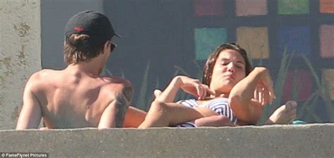 Danielle Campbell Sexy Topless Photos TheFappening