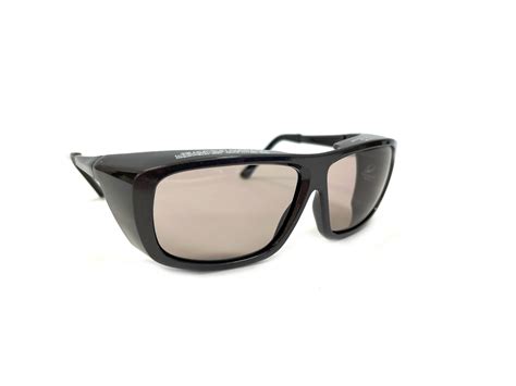 Laser Safety Glasses Lightweight Universal Fit Ipg Photonics Web Shop