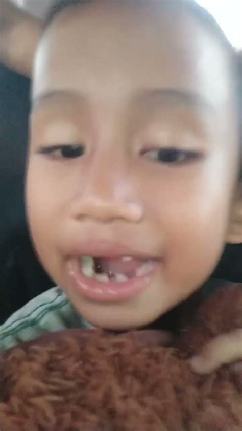 Flog Pertama Youtube