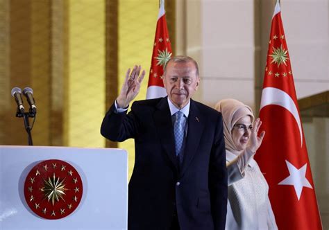 Turkeys Erdogan Prevails In Election Test Of His 20 Year Rule
