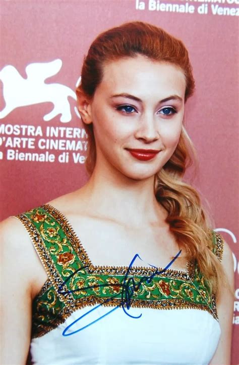 Sarah Gadon Enemy