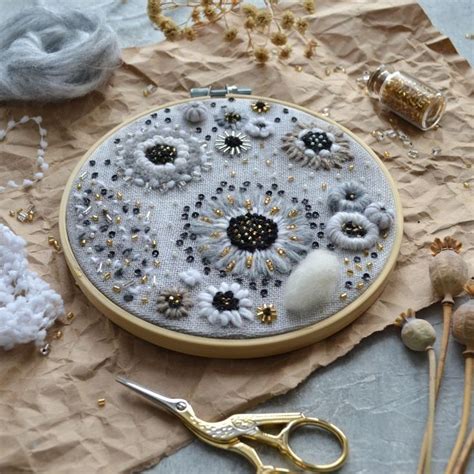 Pin By Катерина Маркина On Вышивка Abstract Embroidery Hoop Art Textile Art