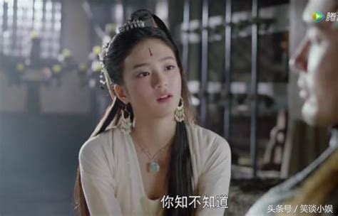 在一旁看似明目張胆的喜歡戰北野，卻一直在默默付出而雅蘭珠 每日頭條