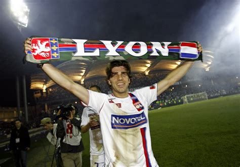 En Images Juninho Fête Ses 50 Ans Le Meilleur De Sa Carrière à Lol