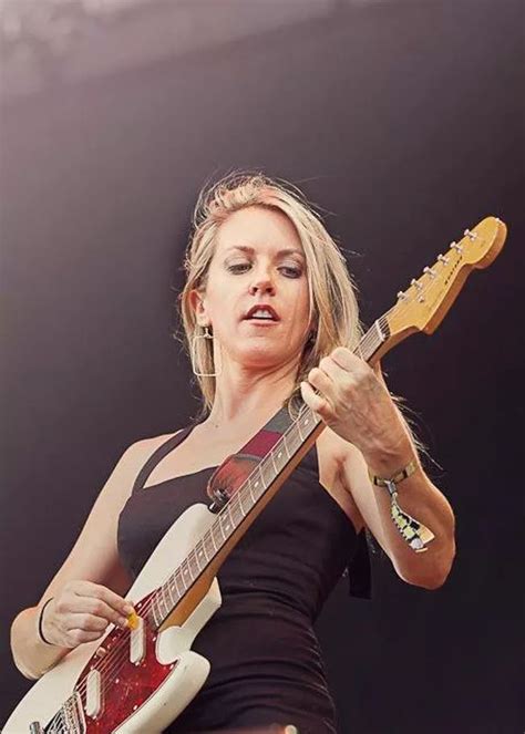The Most Stunning Women In Rock History Ranked Liz Phair 90s Liz