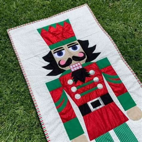 Sunday Spotlight Nutcracker Paper Piecing Pattern Quilting
