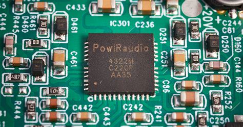 4chパワーアンプ Gm D2400 パワーアンプ システムアップ カーナビ・カーav Carrozzeria パイオニア株式会社