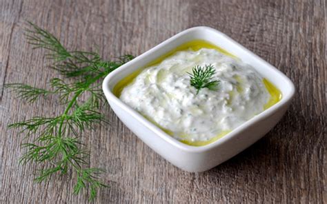 ΕΣΤΙΑΤΟΡΙΑ ΒΑΣΙΛΗΣ ΠΑΡΑΔΟΣΙΑΚΗ ΤΑΒΕΡΝΑ ΜΕΛΑΝΕΣ Αρχική