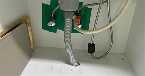 무심한듯 친절하십니다 가격도 착하고 꼼꼼하게 작업해주시고 시간도 잘 지켜주십니다 만족스럽네요 숨고 숨은고수