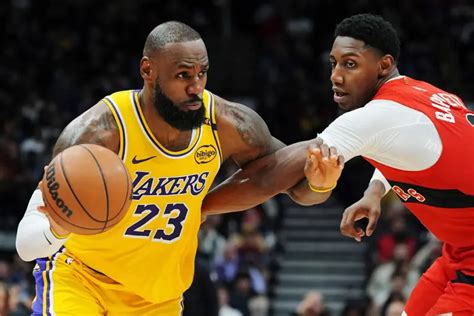 Nba／nba躲避球大賽開打？詹皇用球狠砸對方小將沒有犯規 Nba 運動 Nownews今日新聞